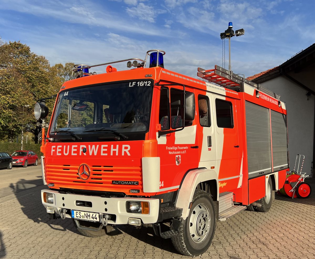 LF16 – Freiwillige Feuerwehr Neuhausen
